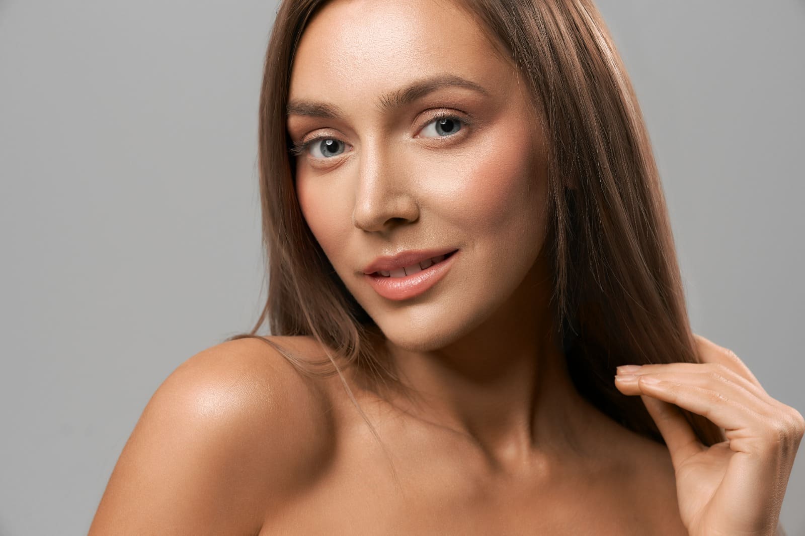 Operación párpados caídos en 2023 - Clínica Estética CEMEQ